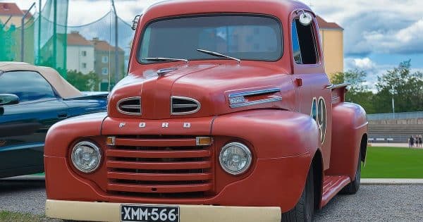 Les questions fréquentes sur les camions utilitaires de 11m3 - J Voiture