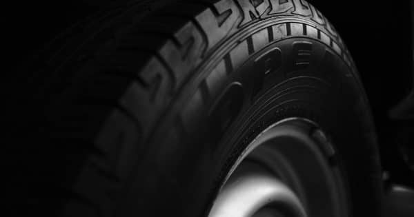 5 conseils d’expert pour choisir le pneu de votre voiture - J Voiture